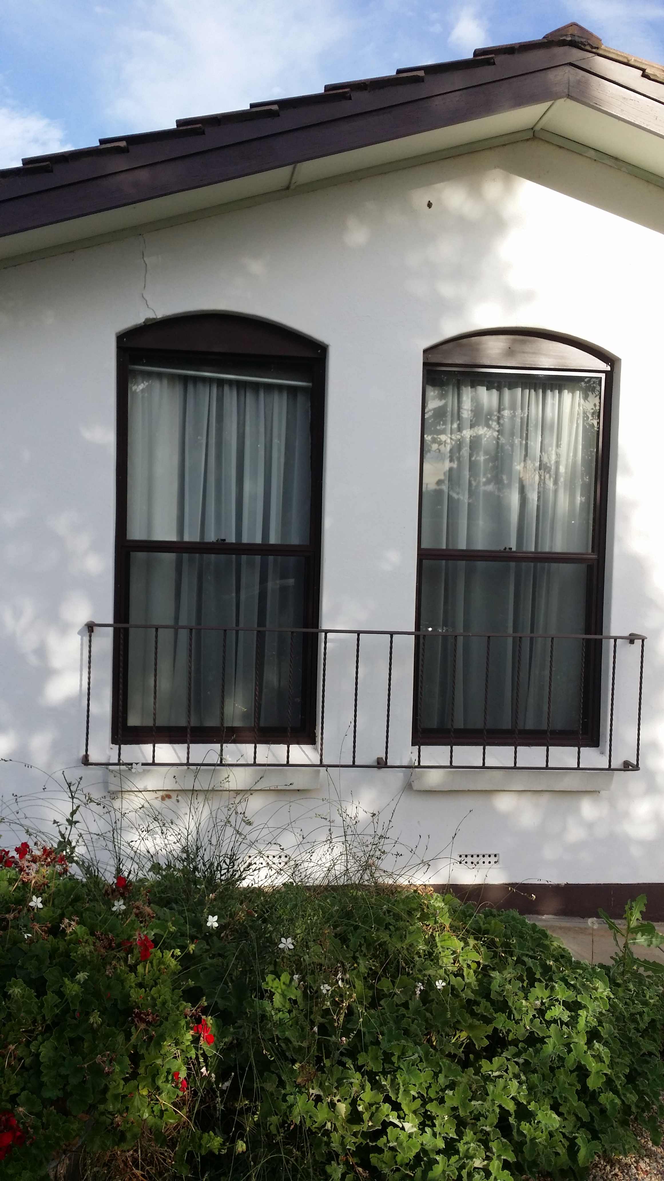 Meranti Timber window + and other odd jobs – THE WINDOW MAN