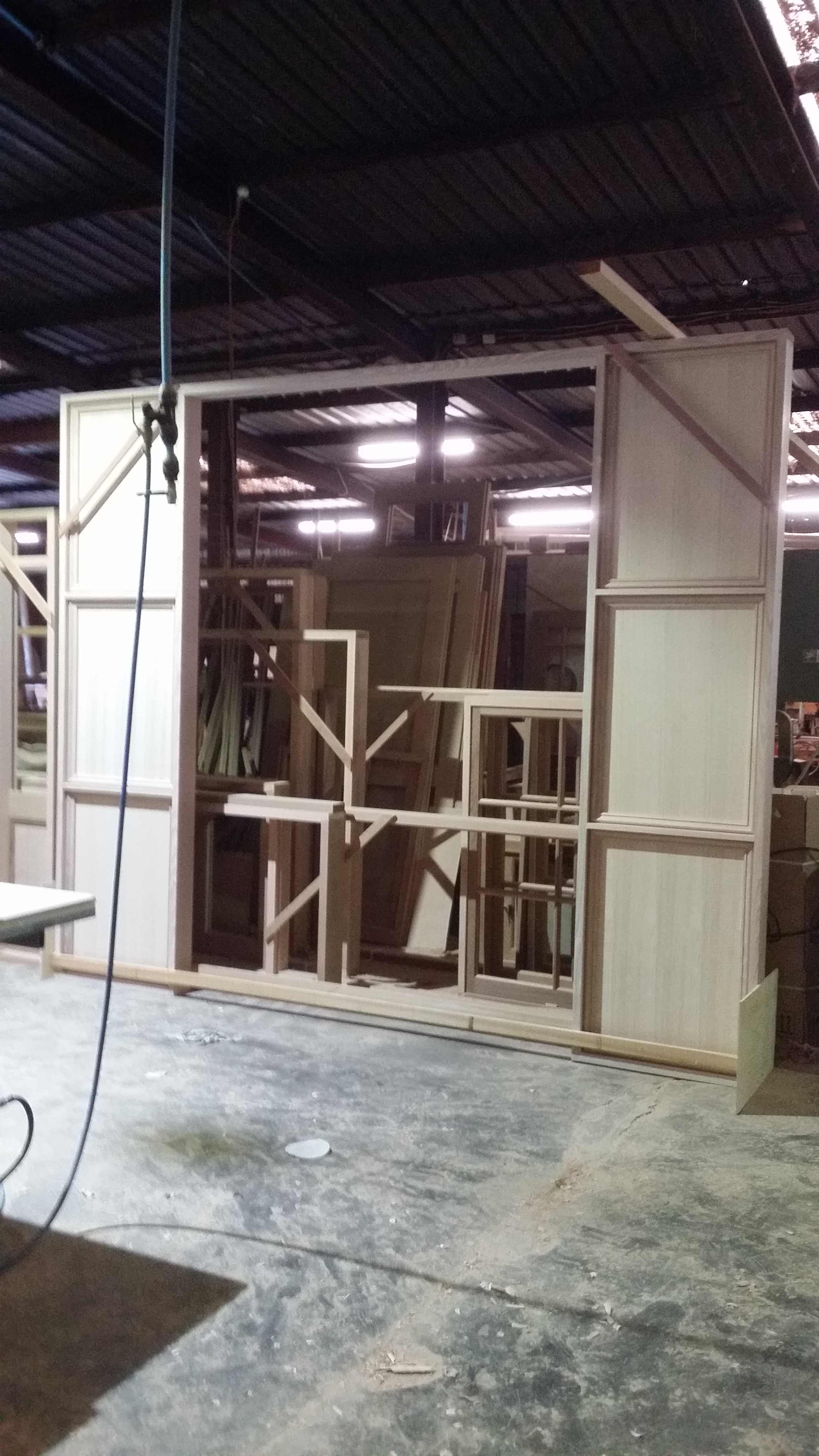 OAK doorframe for a church – THE WINDOW MAN